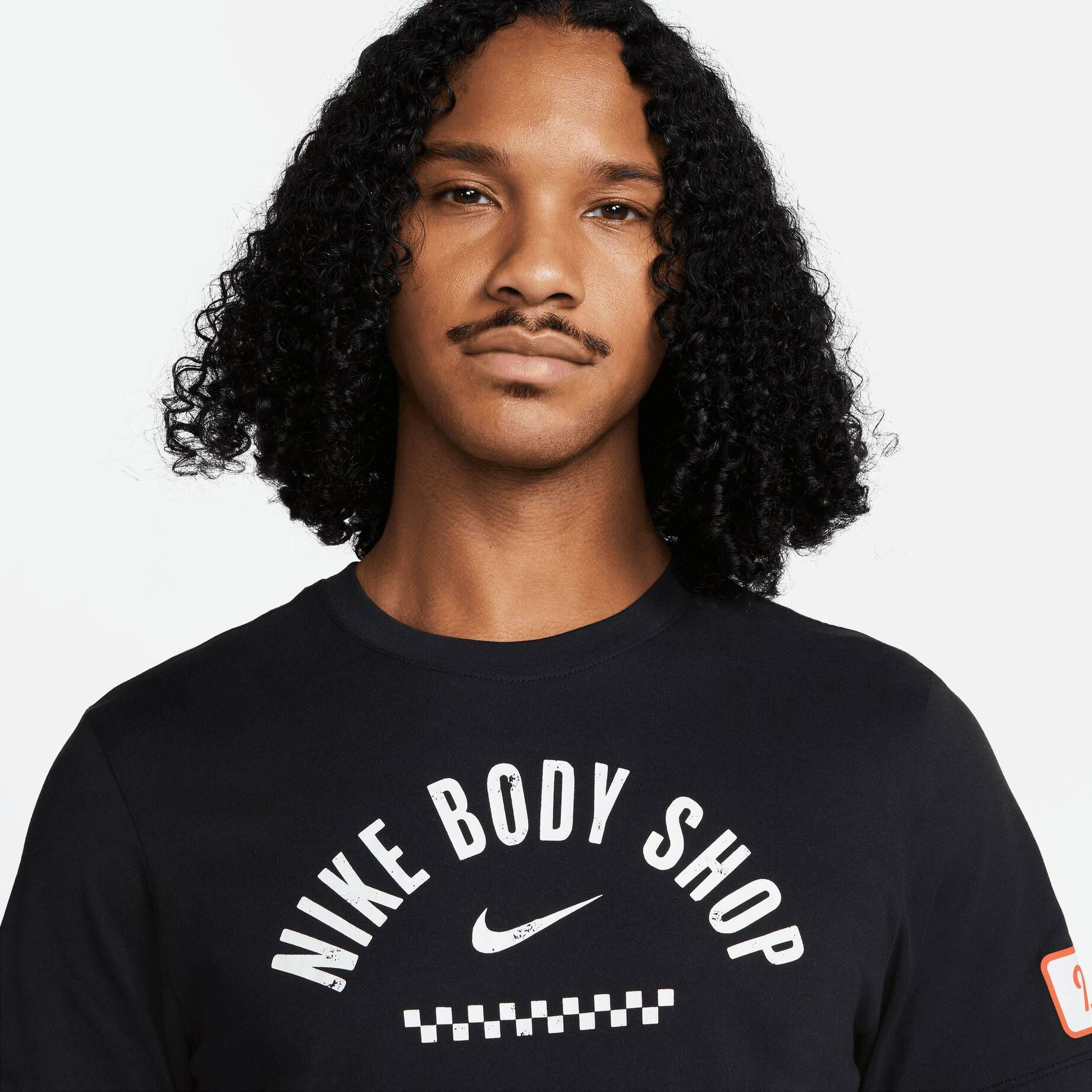 Herren T-Shirt NIKE BODY SHOP