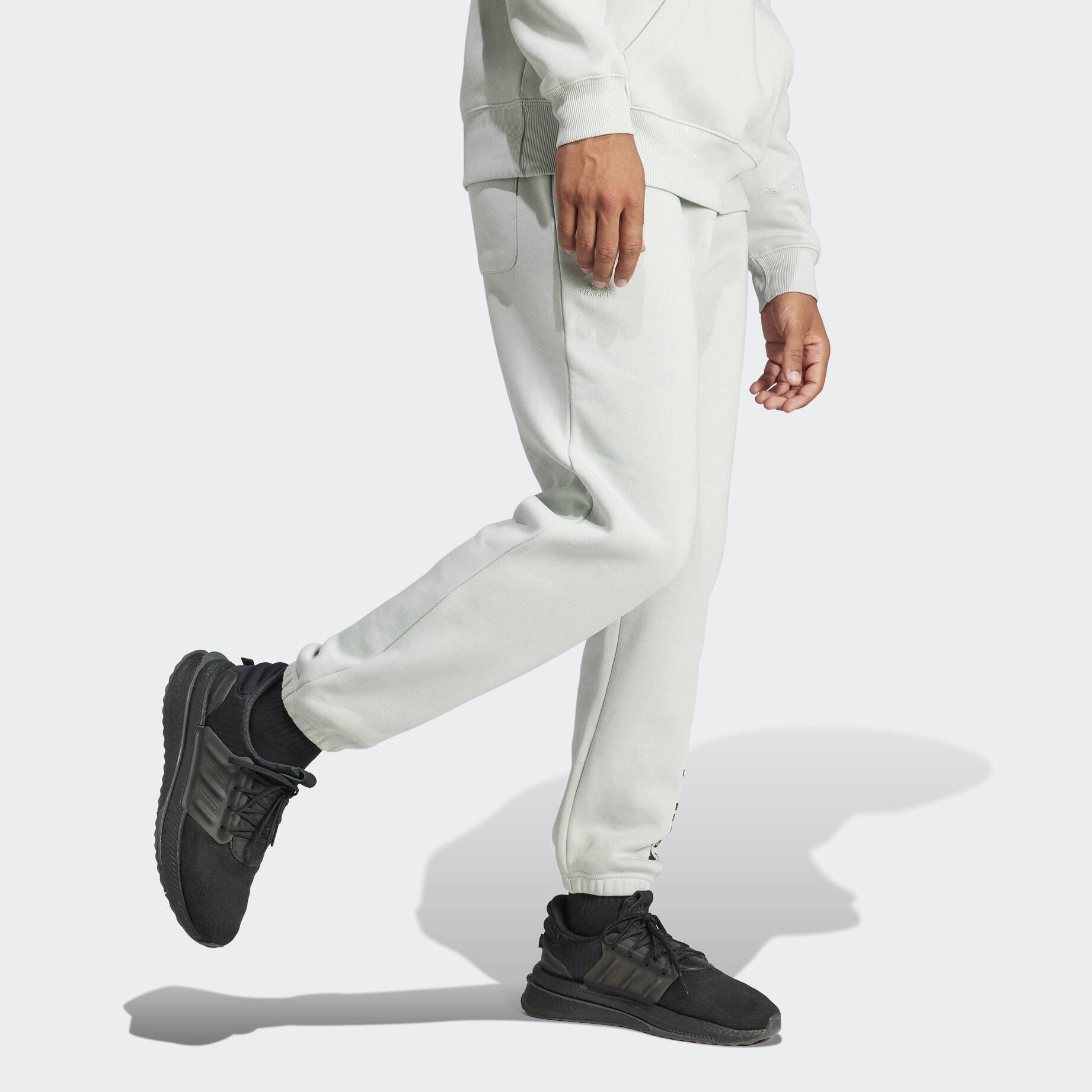 adidas Sportswear Herren Jogginghose ALL SZN FLEECE GRAPHIC in Grau ...