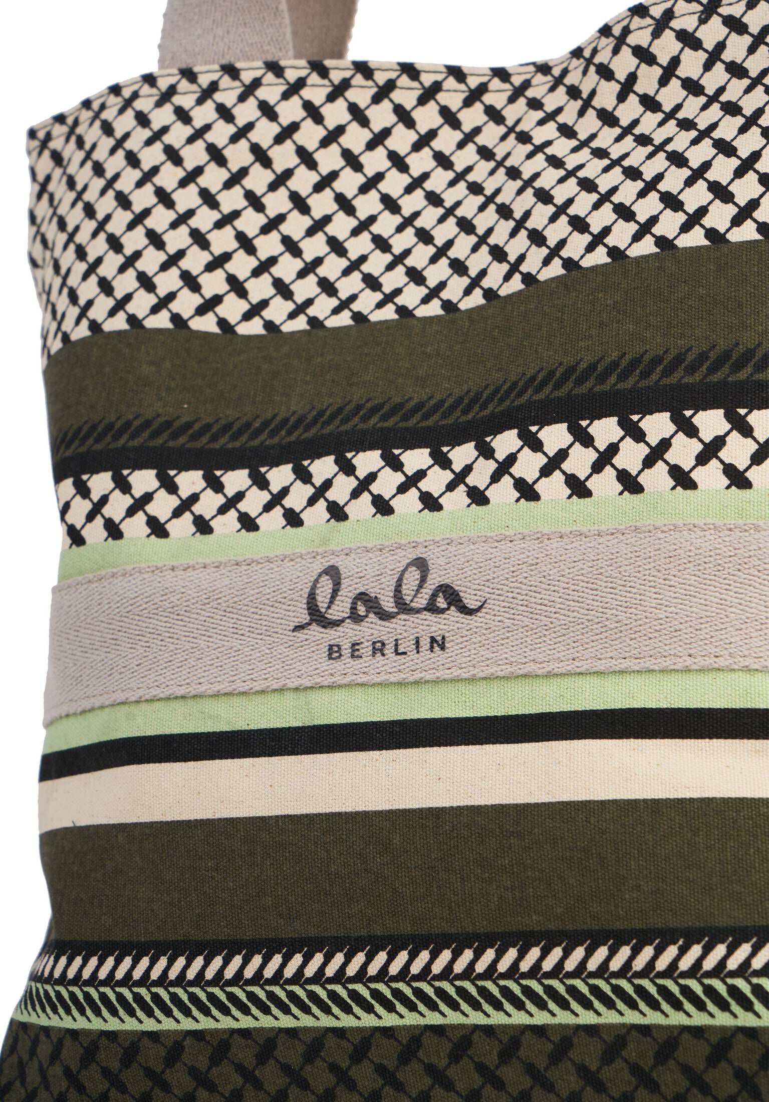 Lala Berlin Damen Shopper TOTE CARMELA 2.0 in Grün kaufen | engelhorn