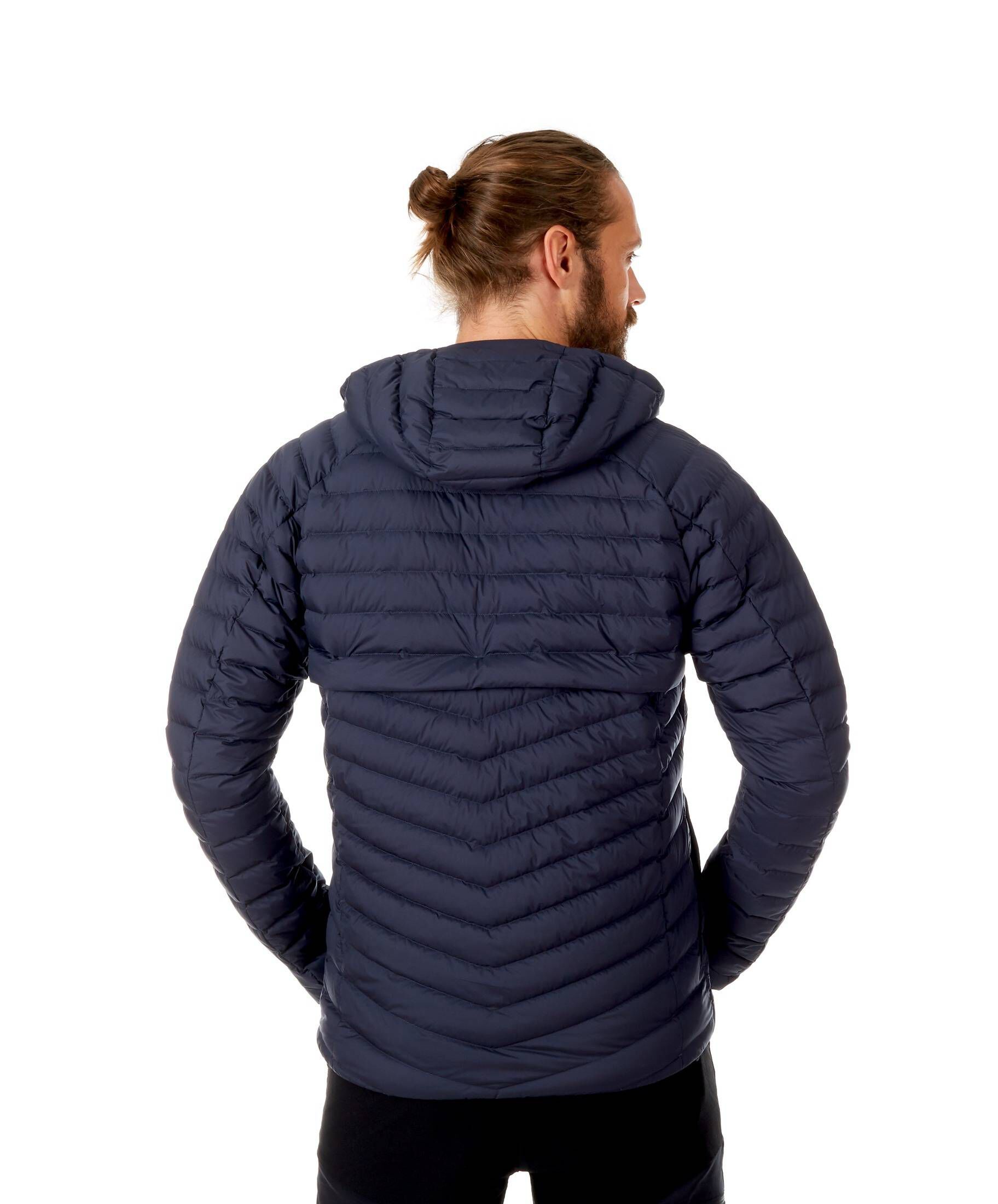 Mammut Herren Daunenjacke mit Kapuze "Alvra Light" in kaufen | engelhorn