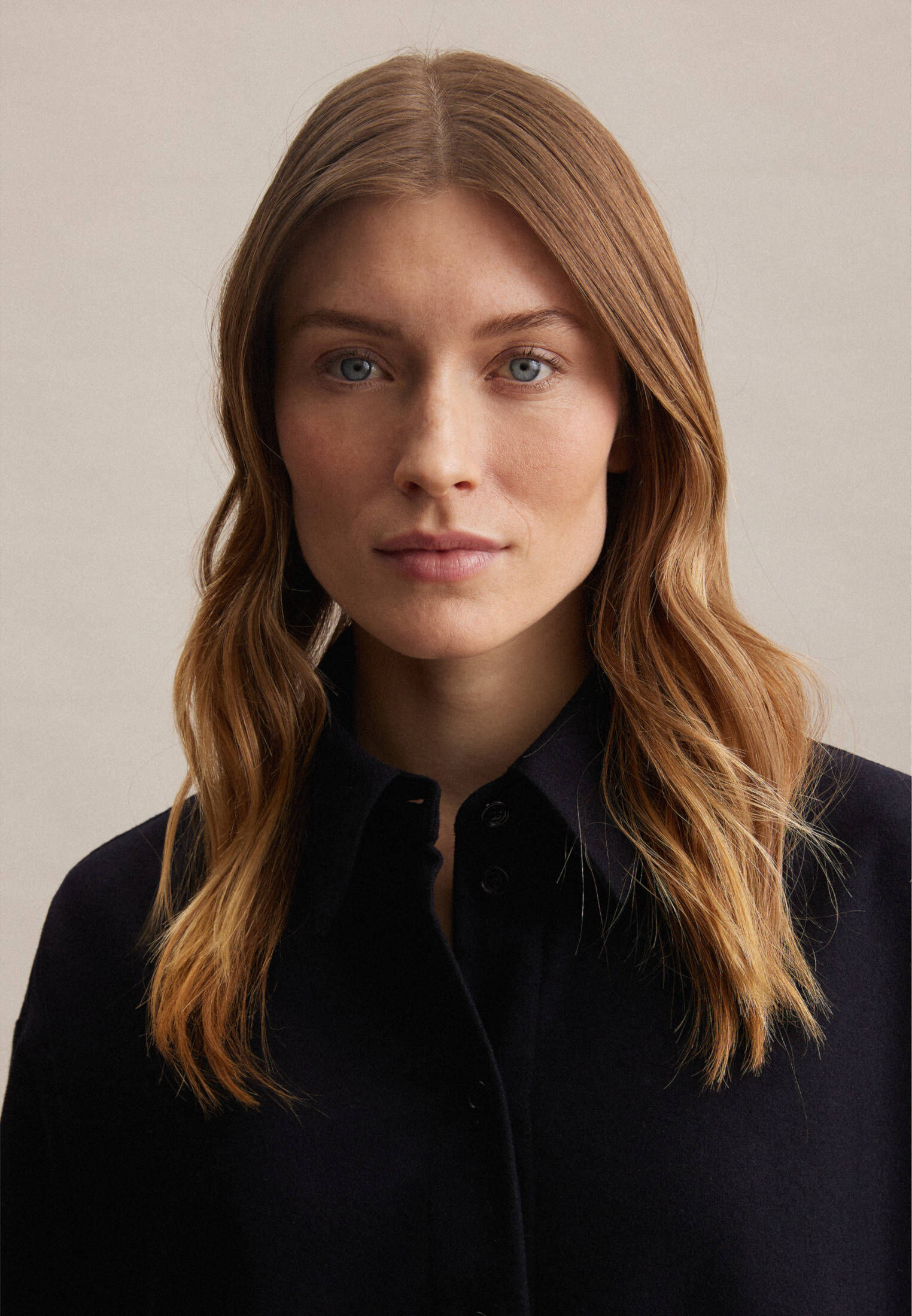 Damen Longbluse Schwarze Rose