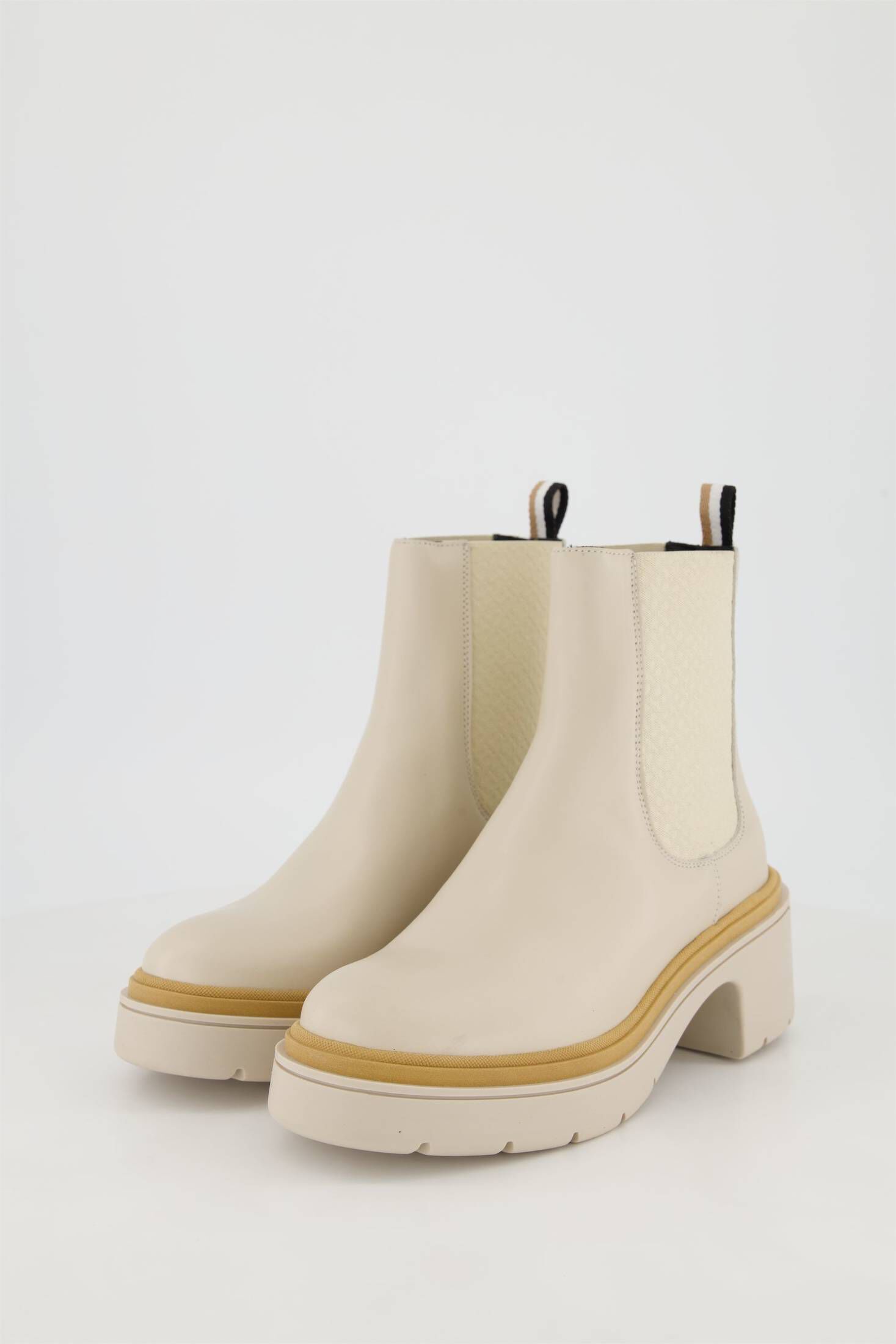 BOSS Damen Chelsea Boots CAROL CHELSEA-CM in Weiß kaufen | engelhorn