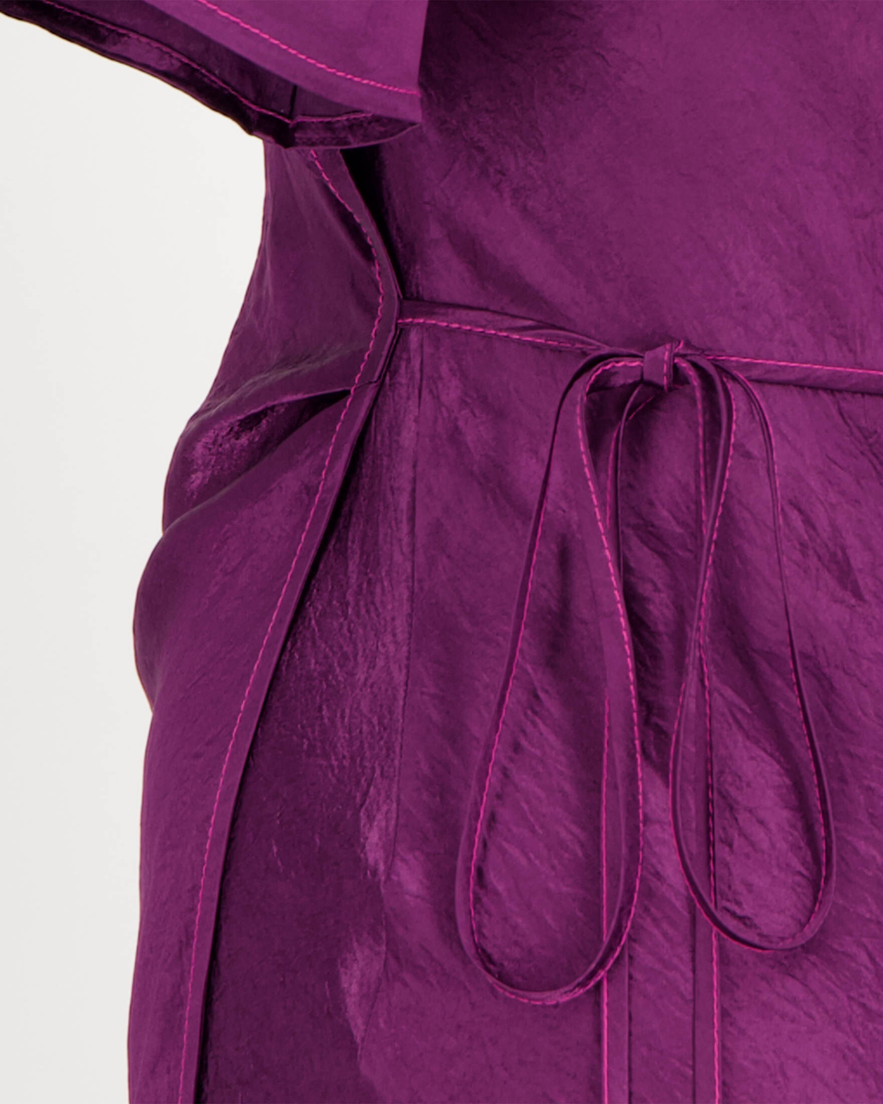 Damen Satinkleid Regular Fit kurzärmelig