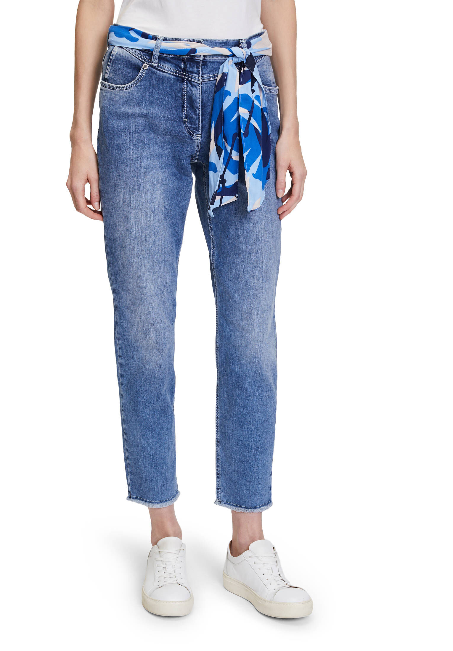 Damen Perfect Body-Jeans mit Fransen