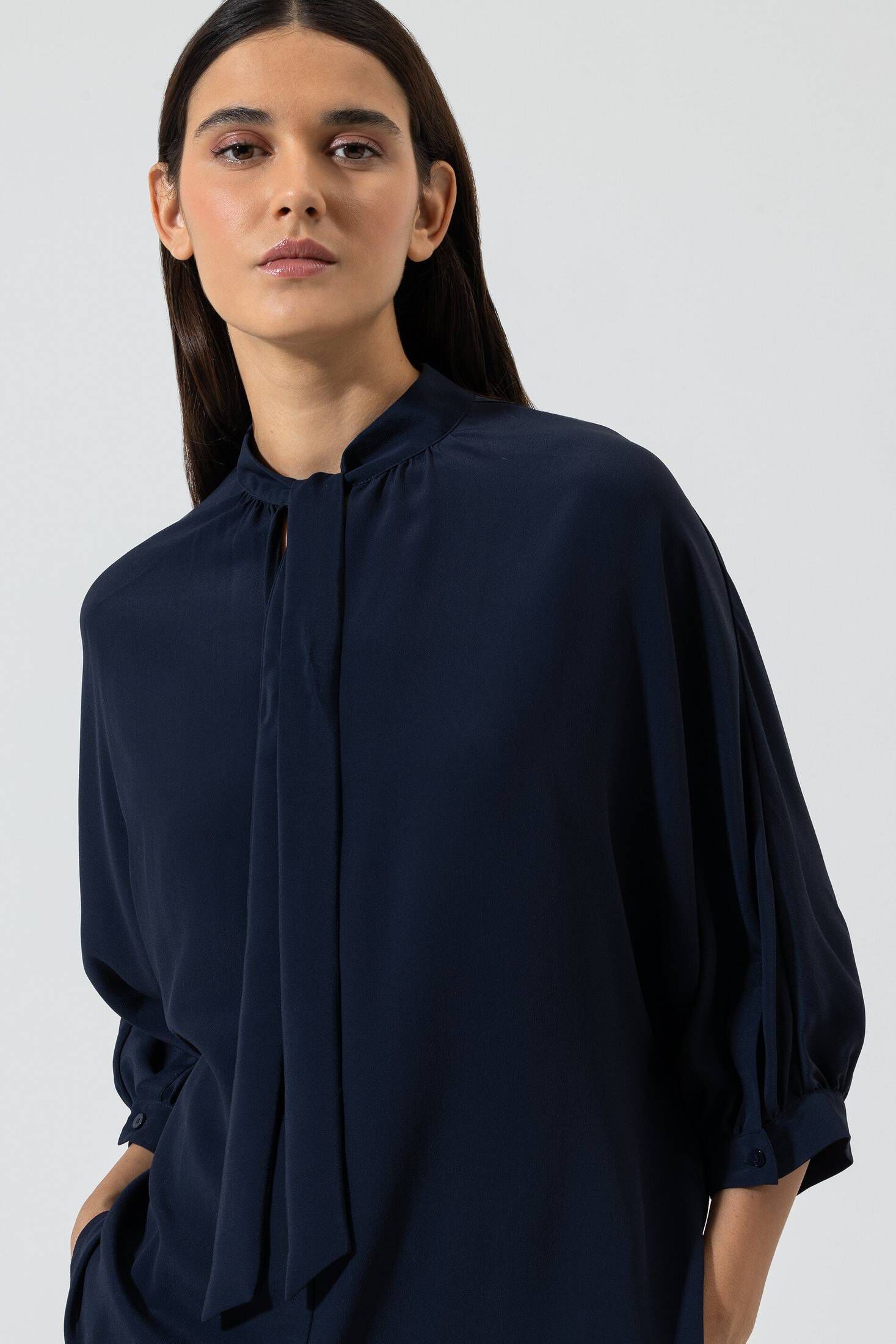 Damen Schluppenbluse mit Seide