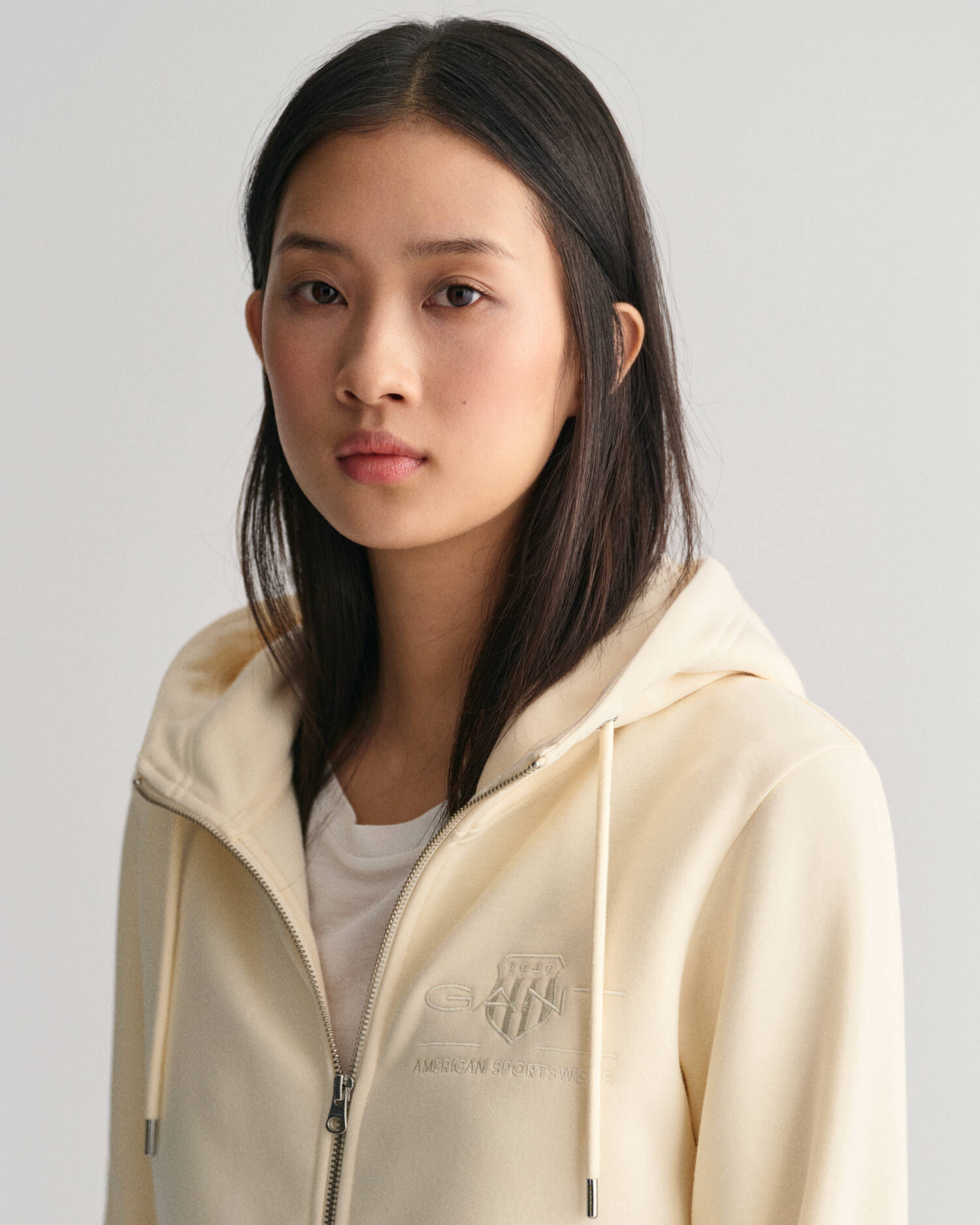 Damen Sweatjacke TONAL ARCHIVE SHIELD