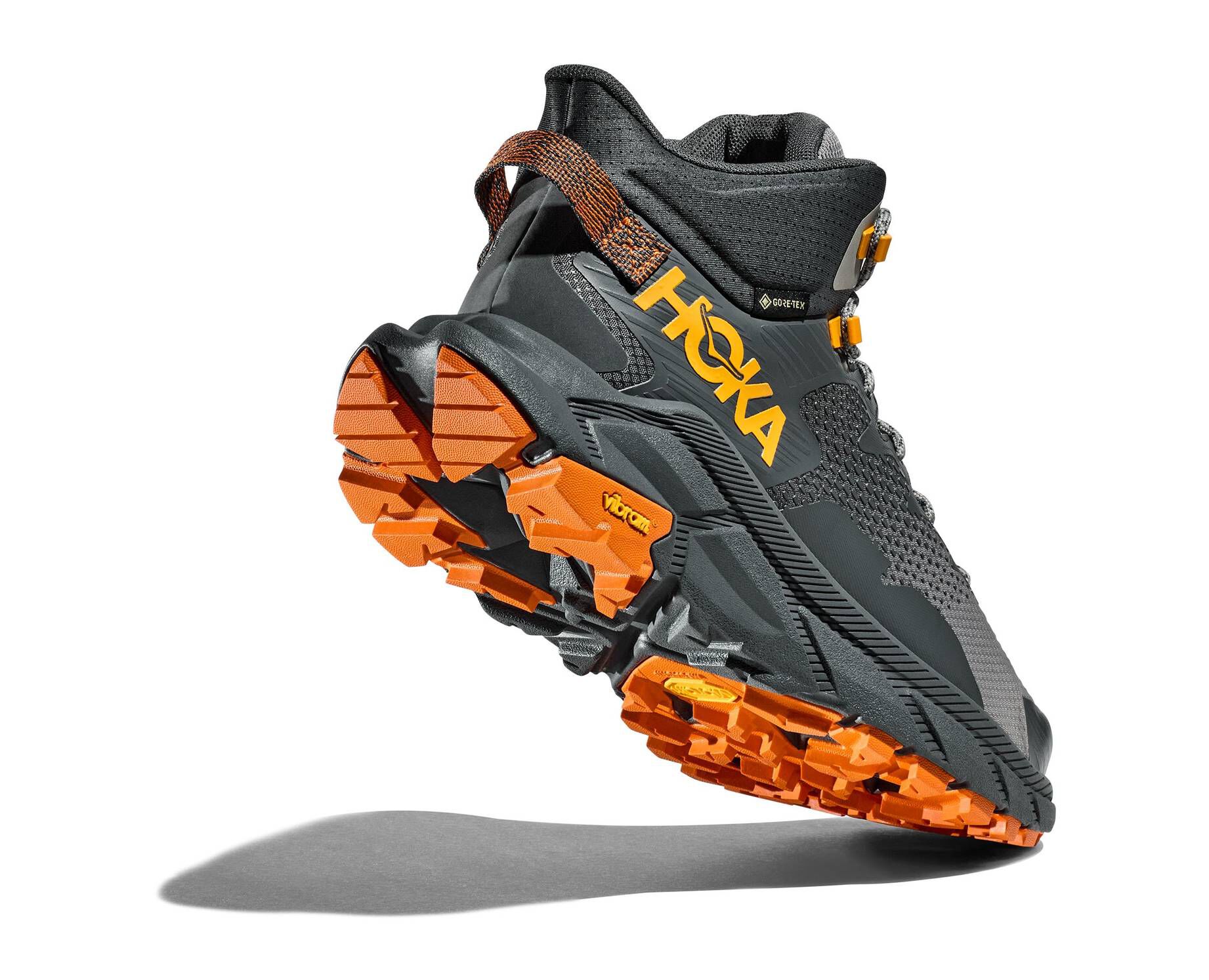 HOKA Herren Leichtwanderschuhe M TRAIL CODE GTX in Grau kaufen | engelhorn