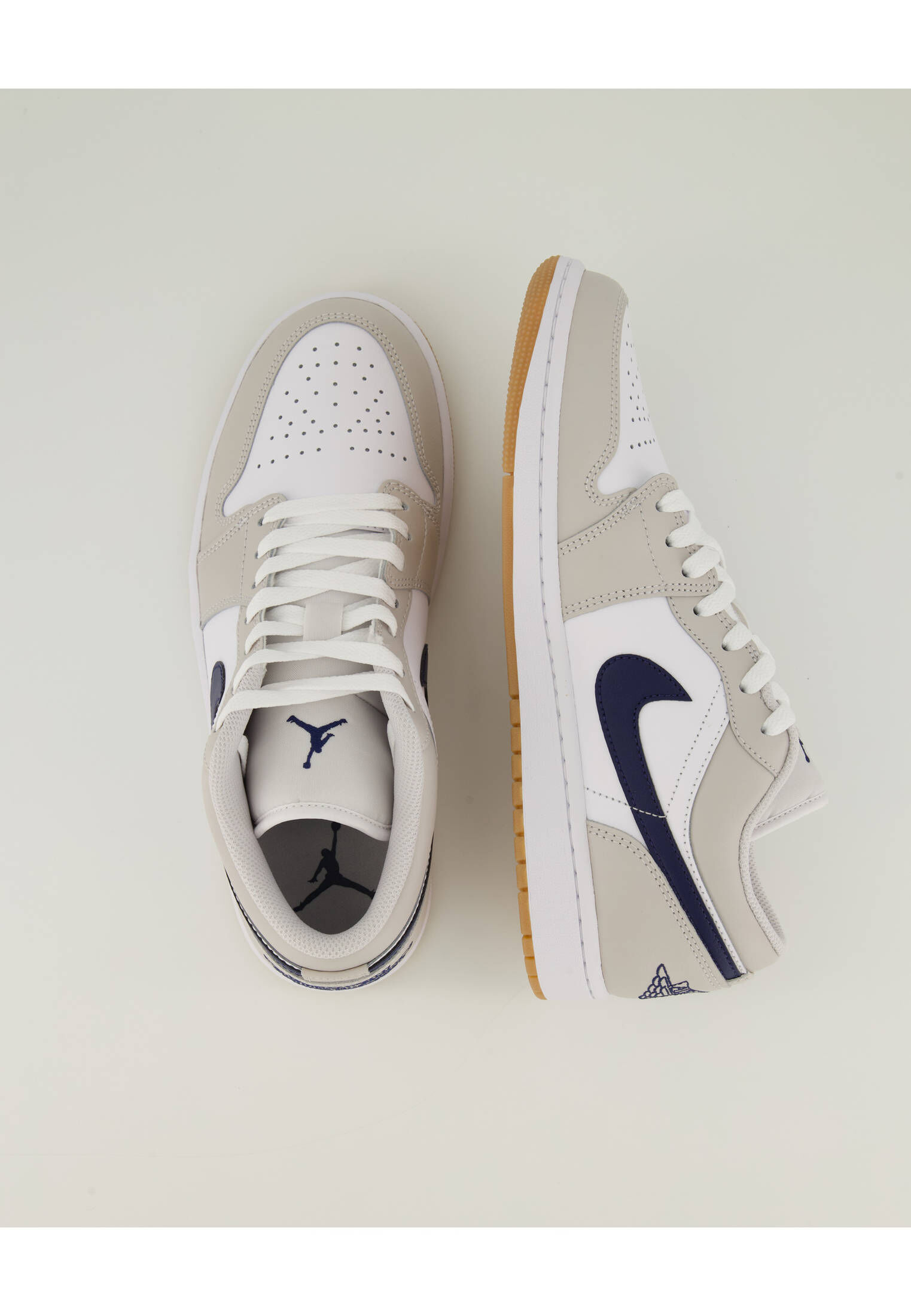 Jordan Herren Sneaker AIR JORDAN 1 LOW in weiß kaufen | engelhorn